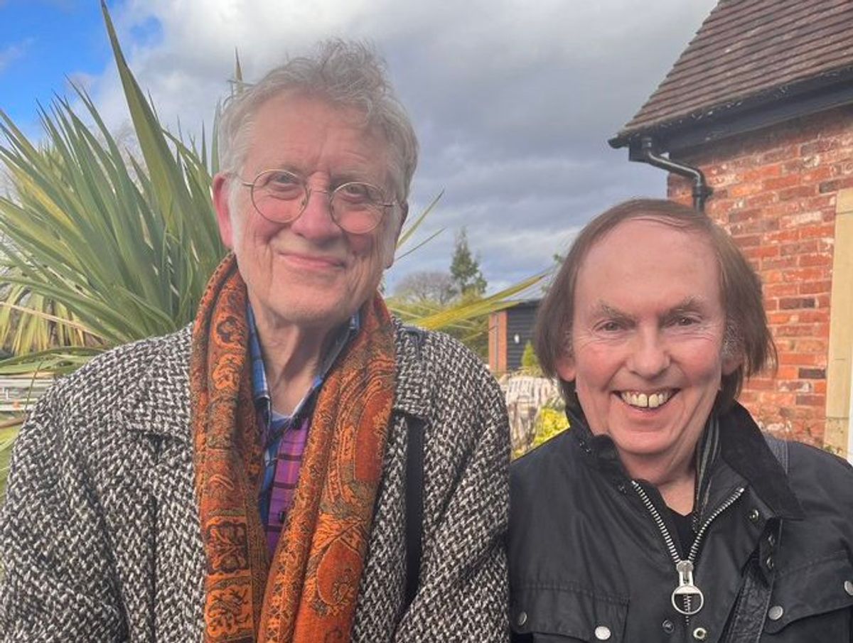 New photograph of Noddy Holder and Dave Hill sparks Slade reunion ...