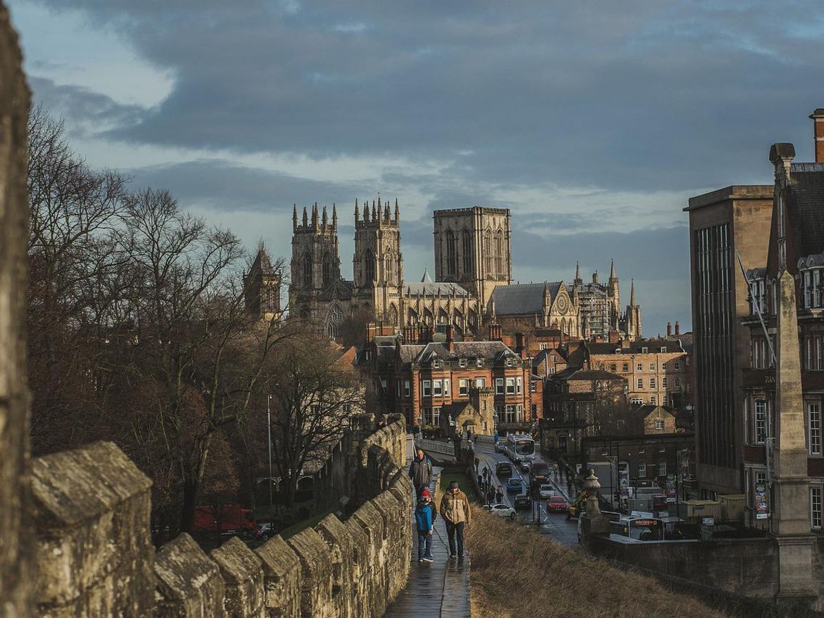 Rhodes on a great headline, a suspicious delay and the madness of all ...