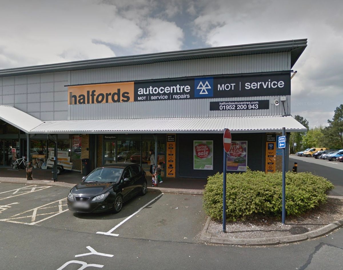 Halfords' Telford store reopens as 'retail lite' operation | Shropshire ...