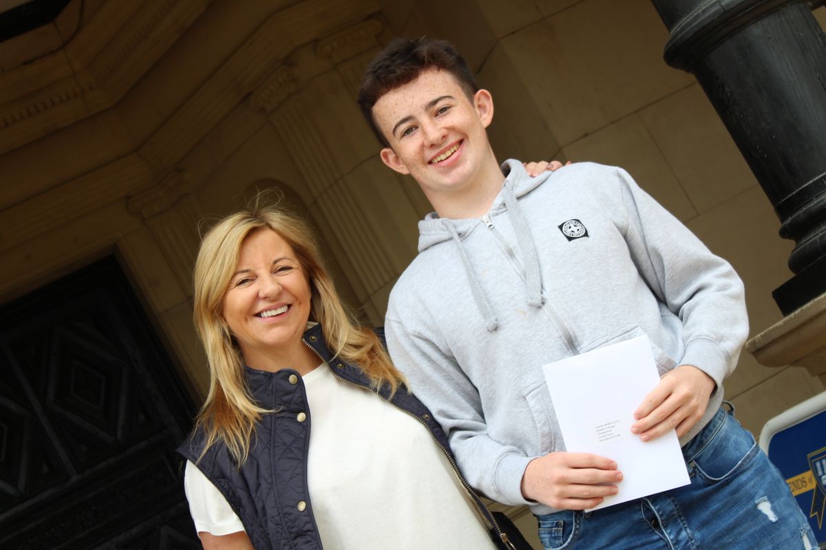 Students to get free heart screening at Bedstone College after pupil's ...