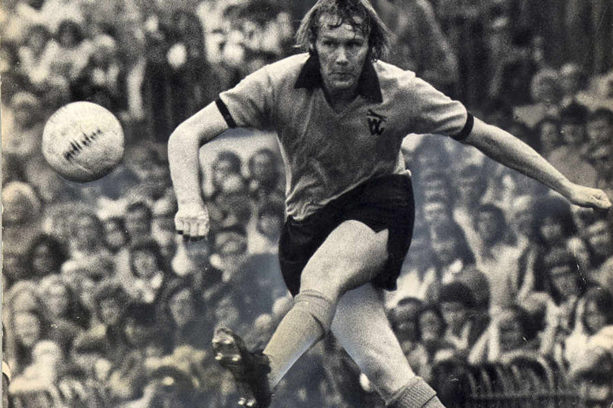 Wolves legend Dave Wagstaffe dies at 70 | Express & Star