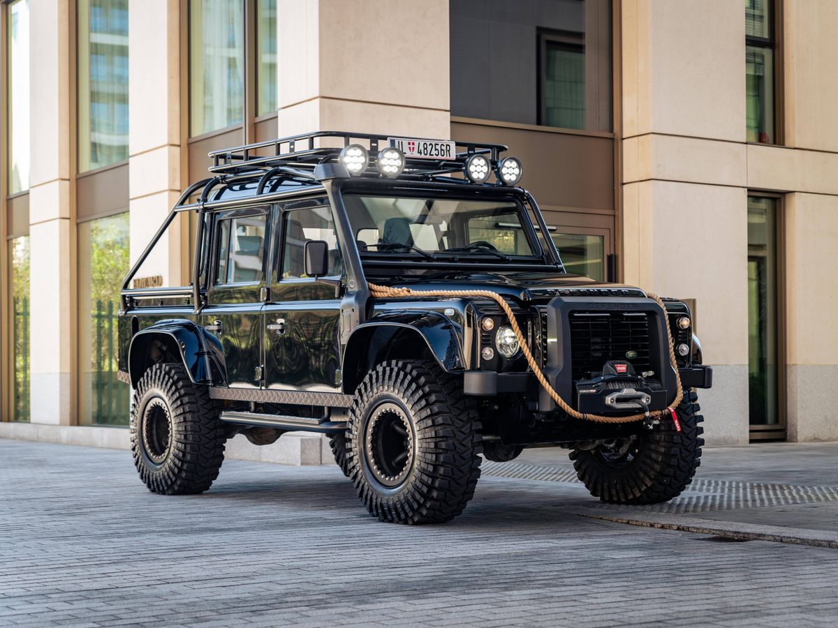 Land Rover Defender SVX from James Bond’s Spectre is being sold ...