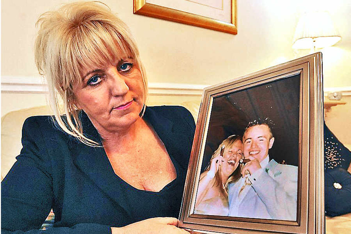 Mother vows to see all of Richard Deakin's killers jailed | Express & Star