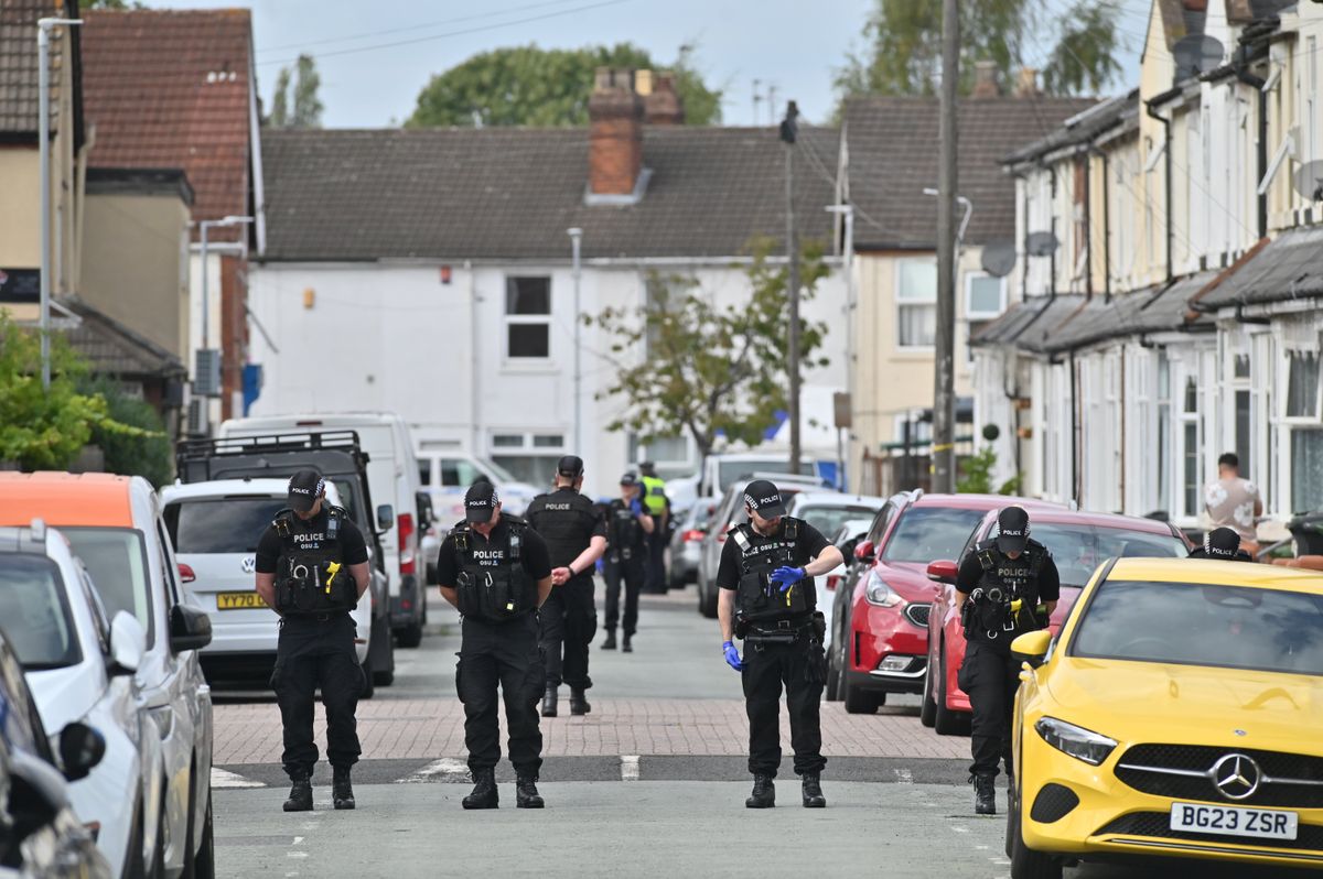 Wolverhampton murder: Everything we know about the Whitmore Reans ...