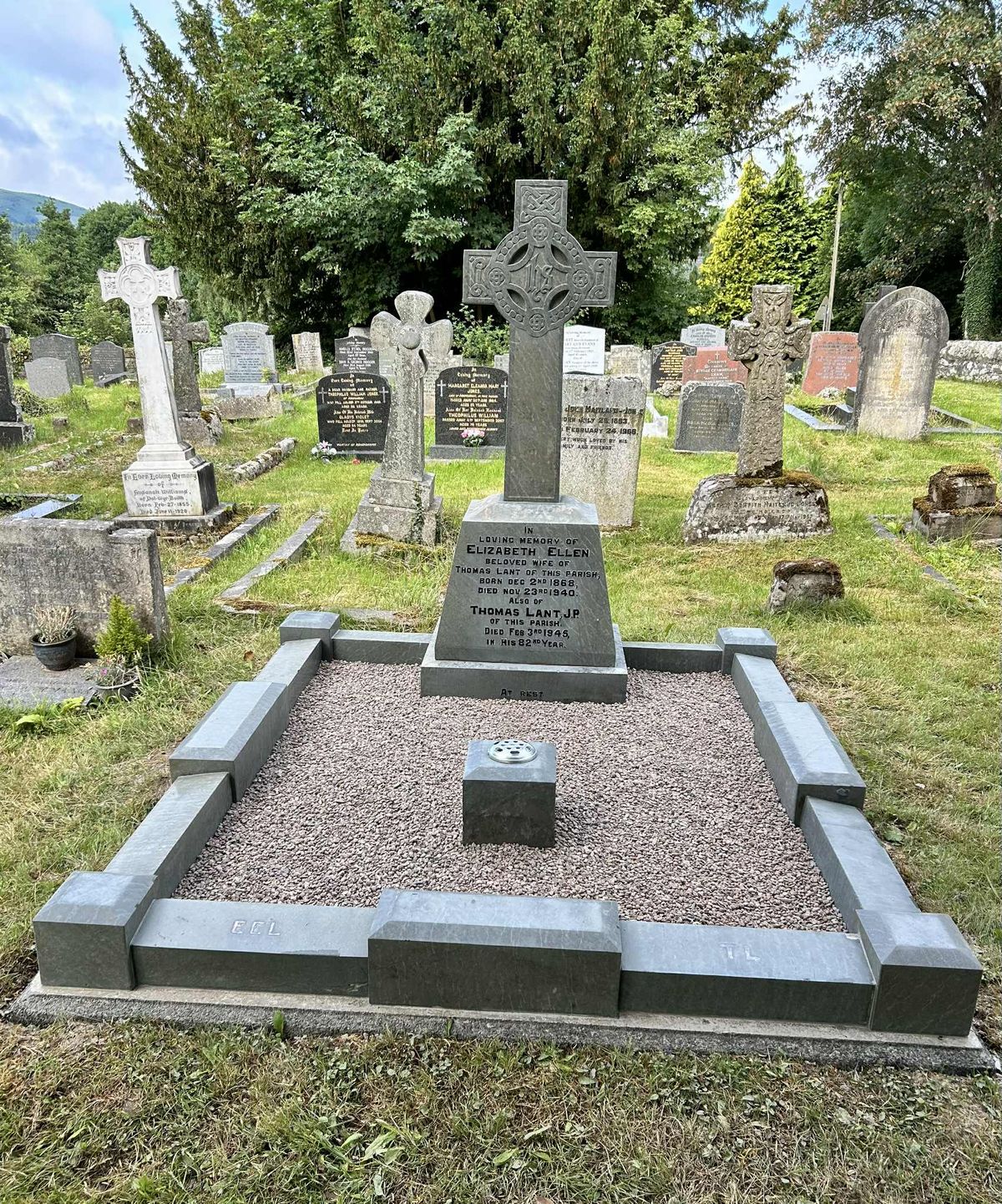 Work to refurbish and repair the grave of a major benefactor of ...