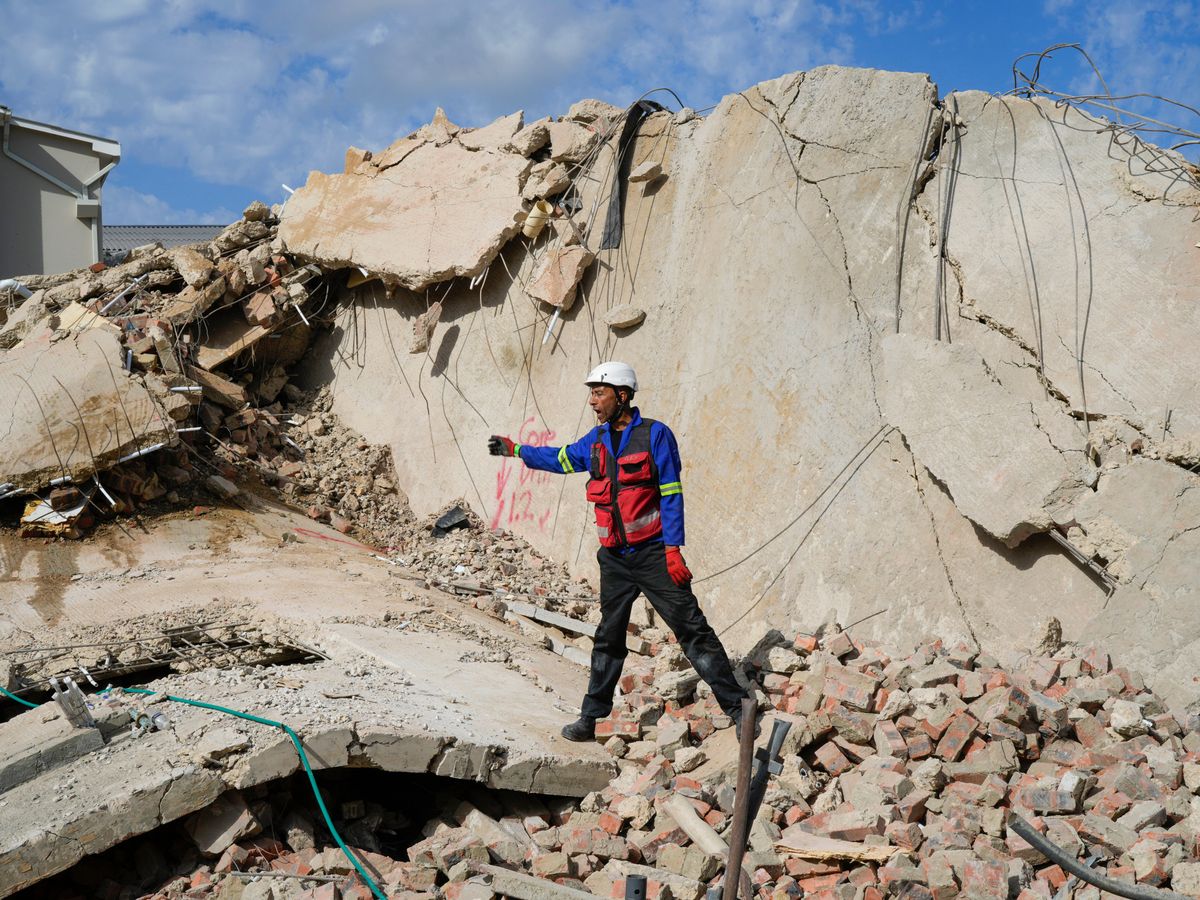 Dozens still missing after South Africa building collapse | Express & Star