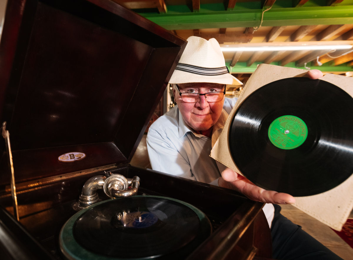100-year-old gramophone comes complete with unplayed vinyl records from ...
