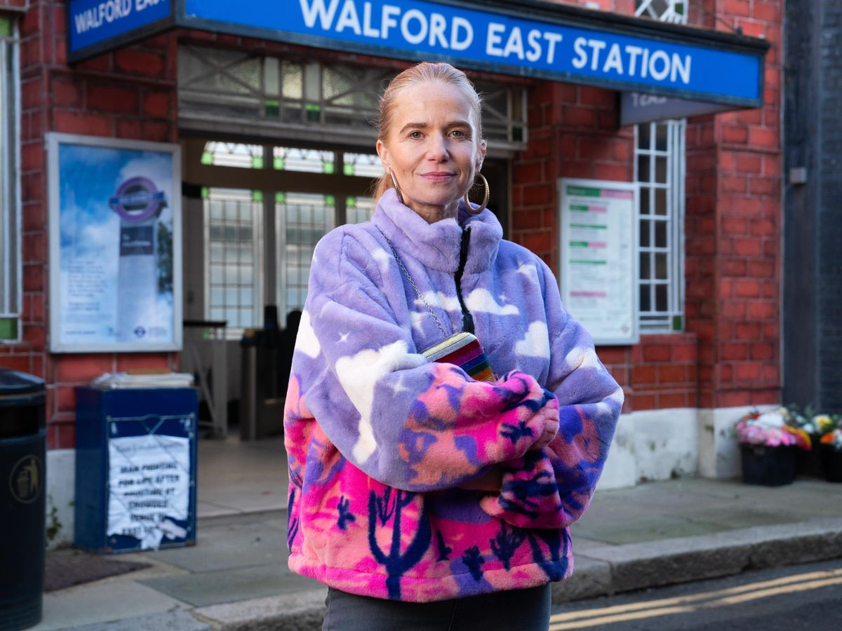 Patsy Palmer returns to EastEnders as Bianca Jackson for short stint ...