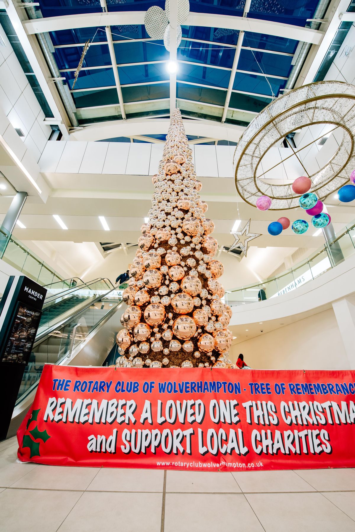 Messages fill Mander Centre's Tree of Remembrance | Express & Star