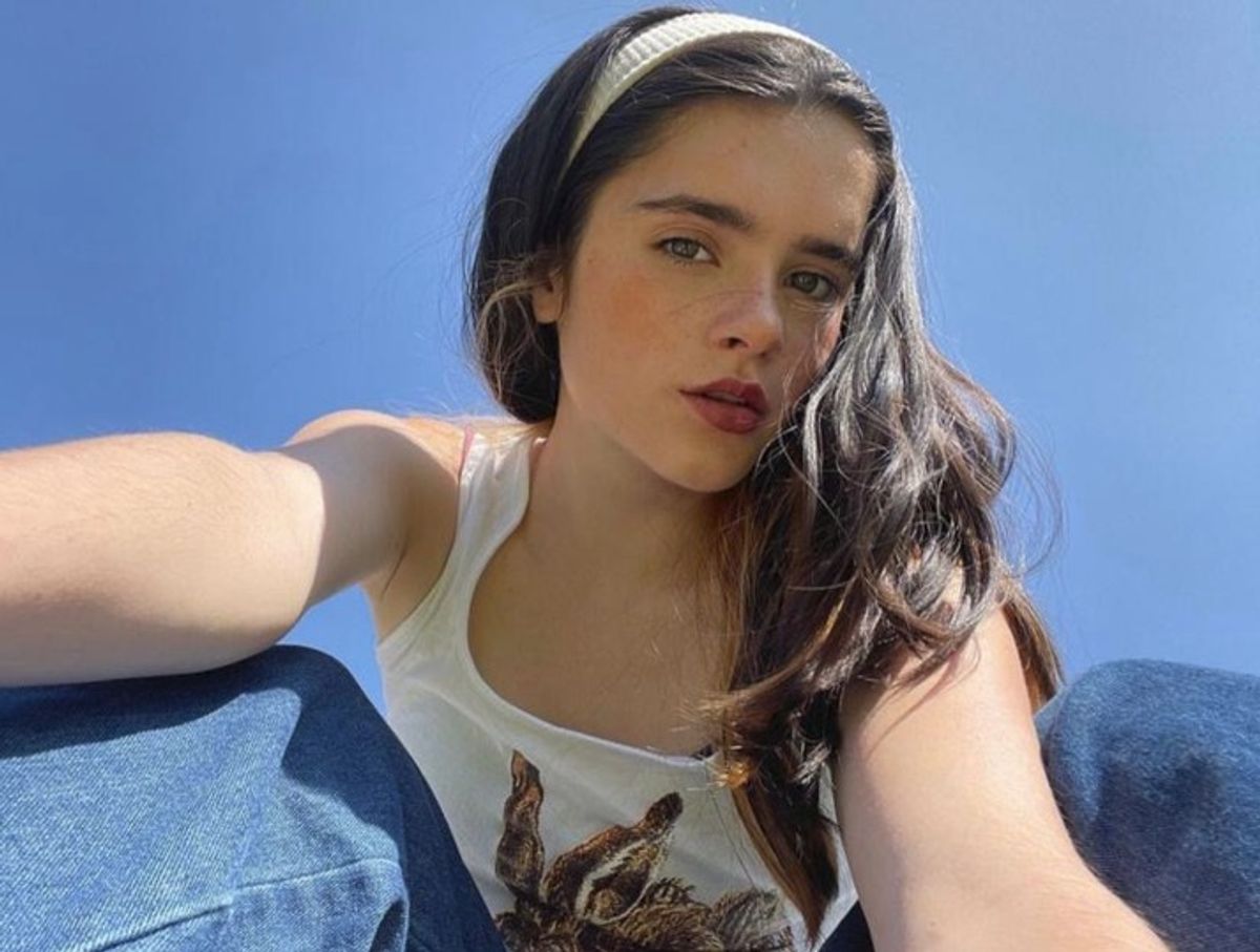 Staffordshire singer Belle set to release new single NV | Express & Star