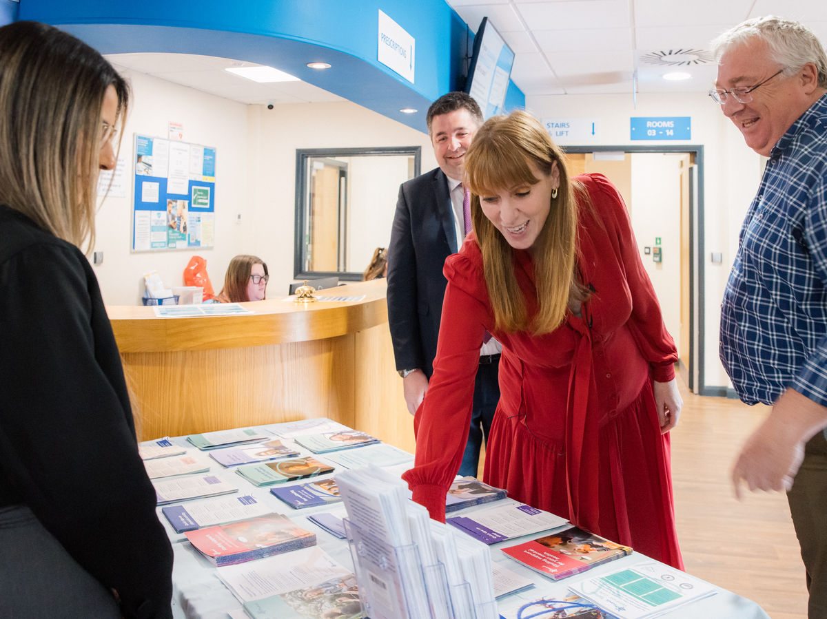 Angela Rayner's battle bus visits Telford as she outlines Labour's plan ...