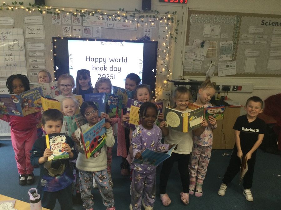 130 fantastic World Book Day 2025 pictures from schools across the West ...