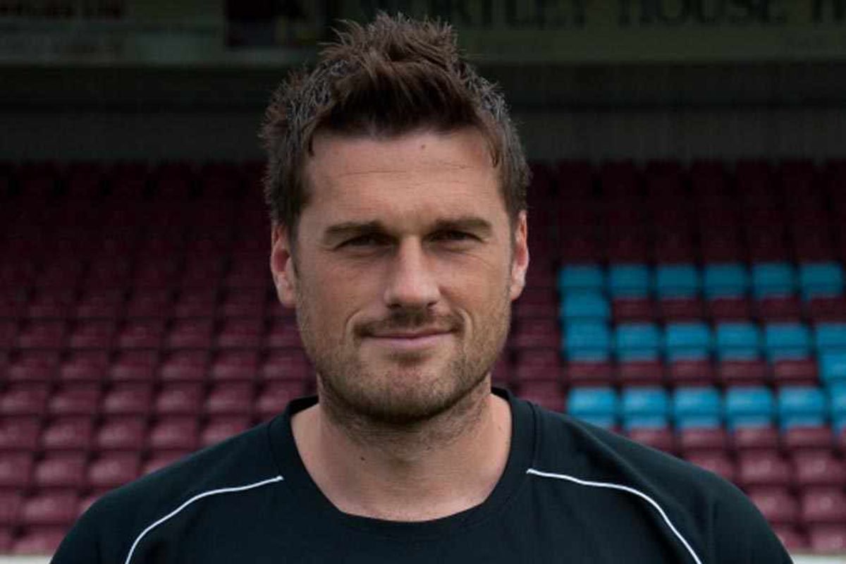 Walsall go for Neil Cutler as goalkeeping coach | Express & Star
