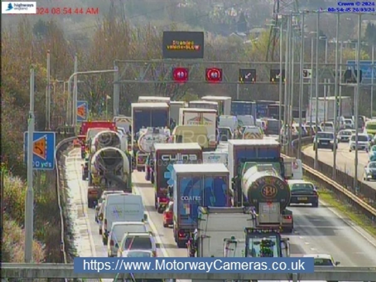 M6 chaos following broken down HGV | Express & Star