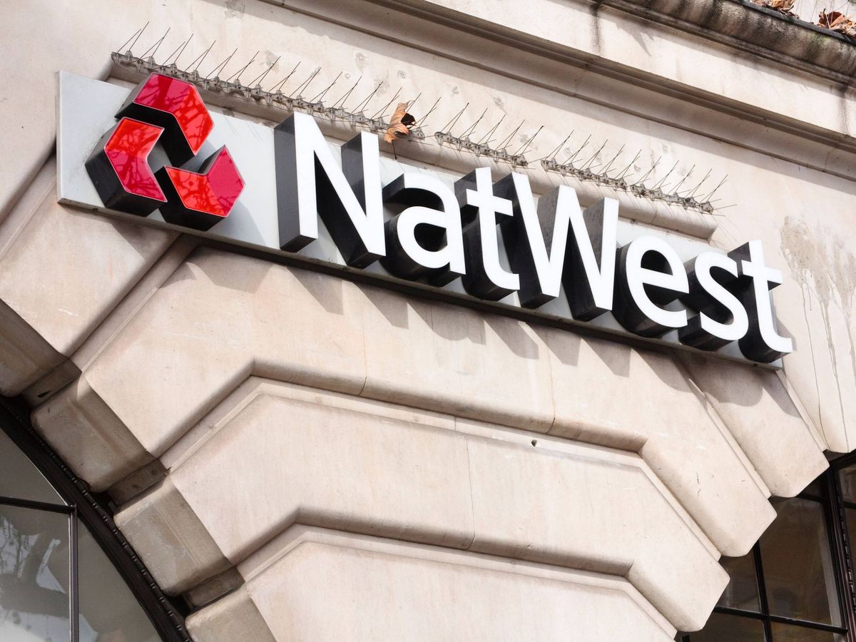 NatWest apologises to customers after mobile and online banking suffer ...