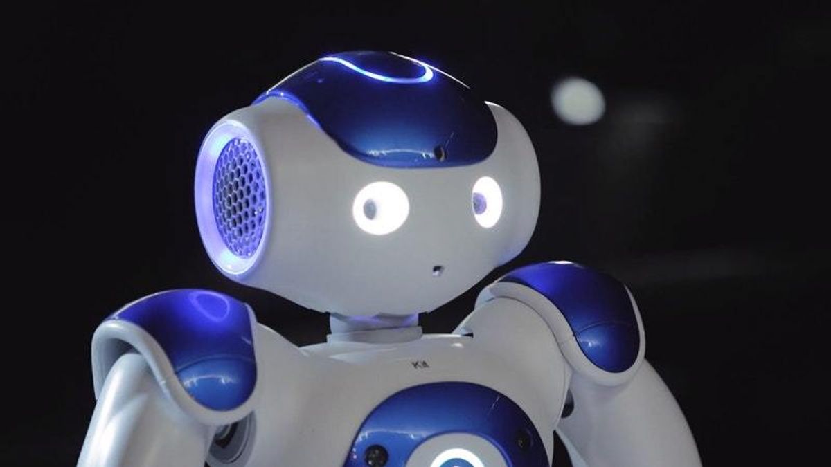 These robots took part in an opera but it sounds like singing lessons ...