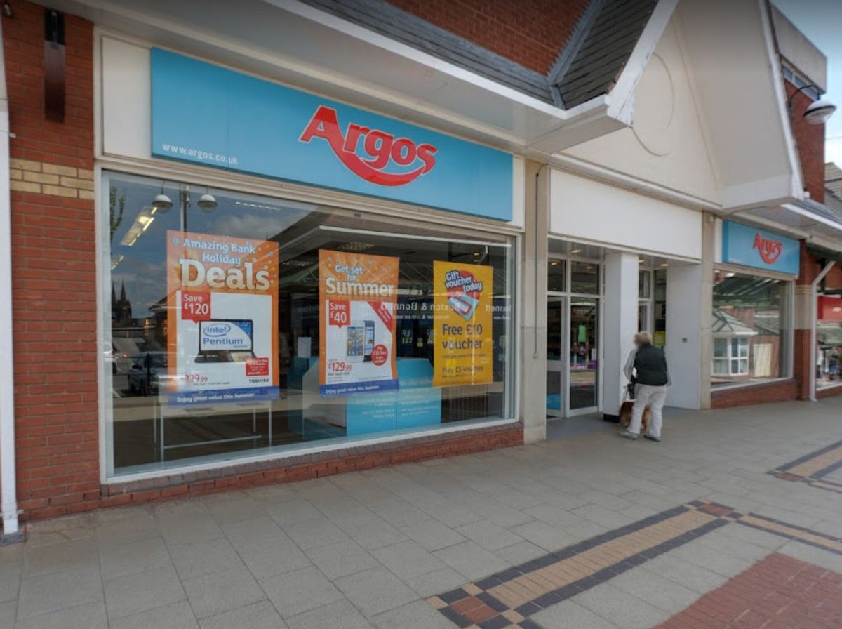 New KFC and gym to open at former Argos site at shopping centre ...