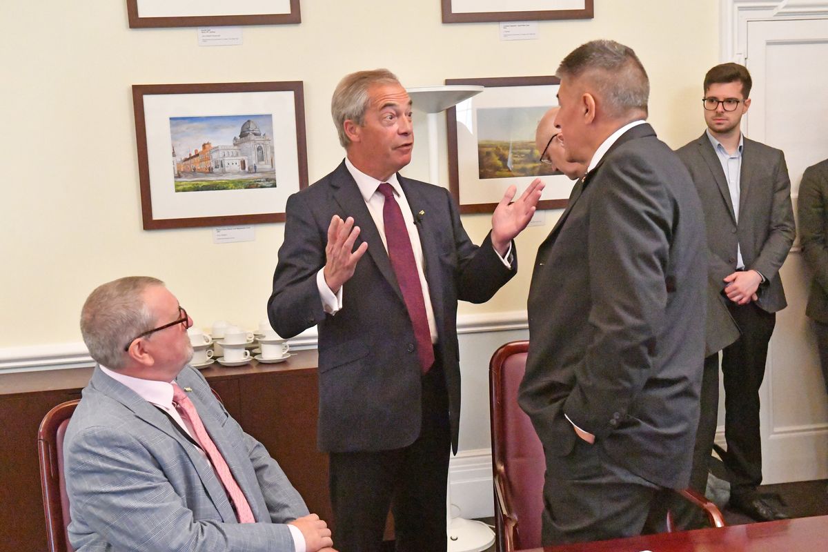 'Wouldn't touch them with a barge pole' - Express & Star readers react to Reform UK leader Nigel ...