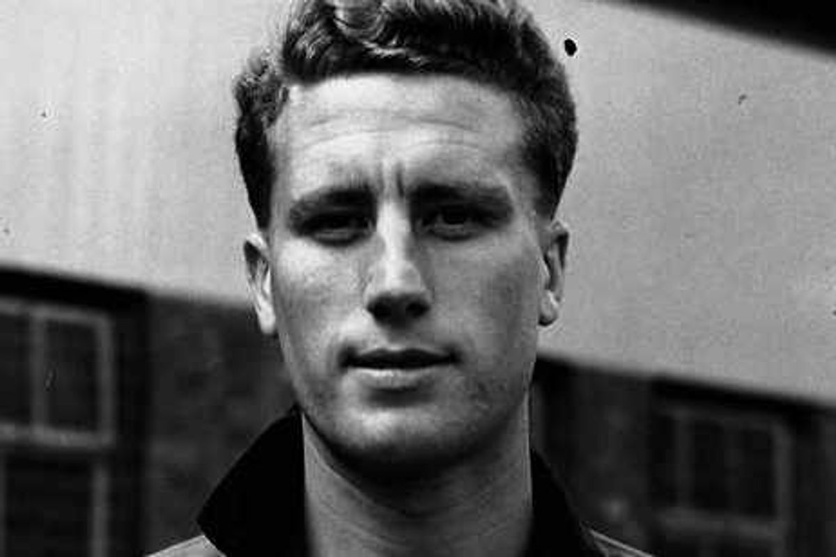 Roy Swinbourne dies: Wolves pay tribute to a true great | Express & Star