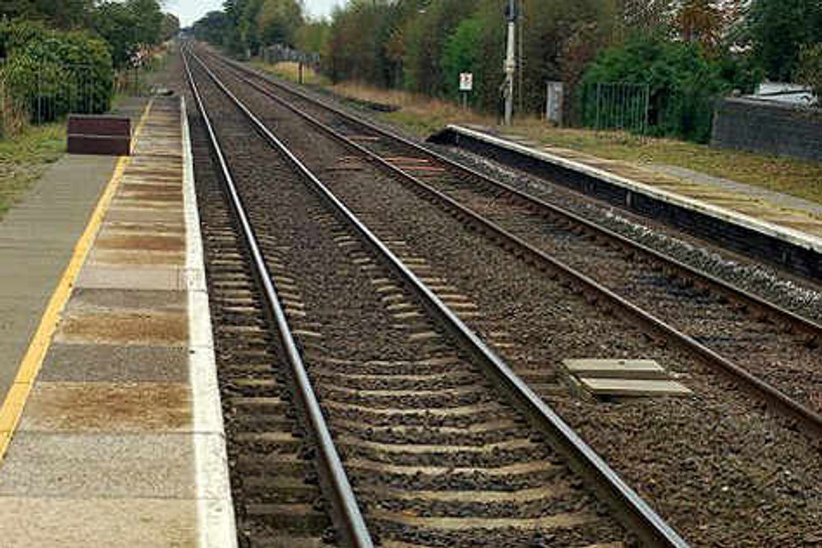 Signalling fault brings train delays | Express & Star