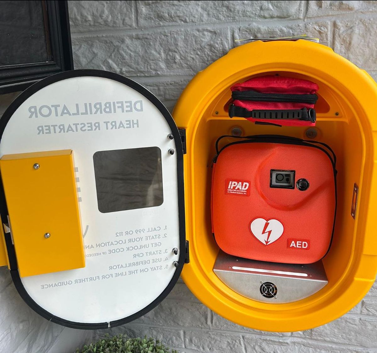 The number of life-saving defibrillators has increased in Kington ...