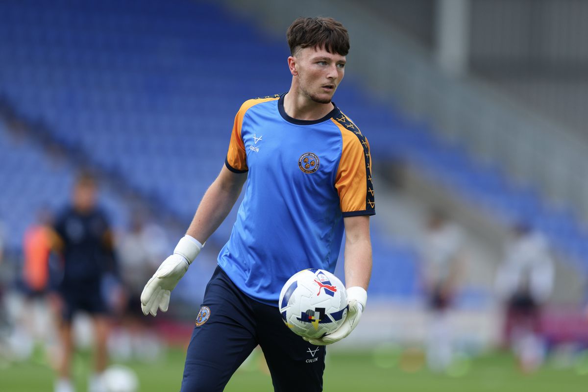 'The decision will be with him' - Michael Appleton on Elyh Harrison's fitness | Shropshire Star