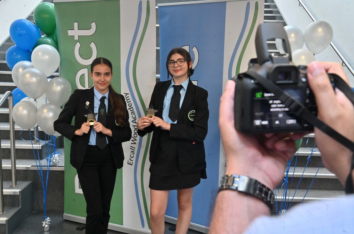 15 'sparkling' pictures capture Telford school's special night of ...