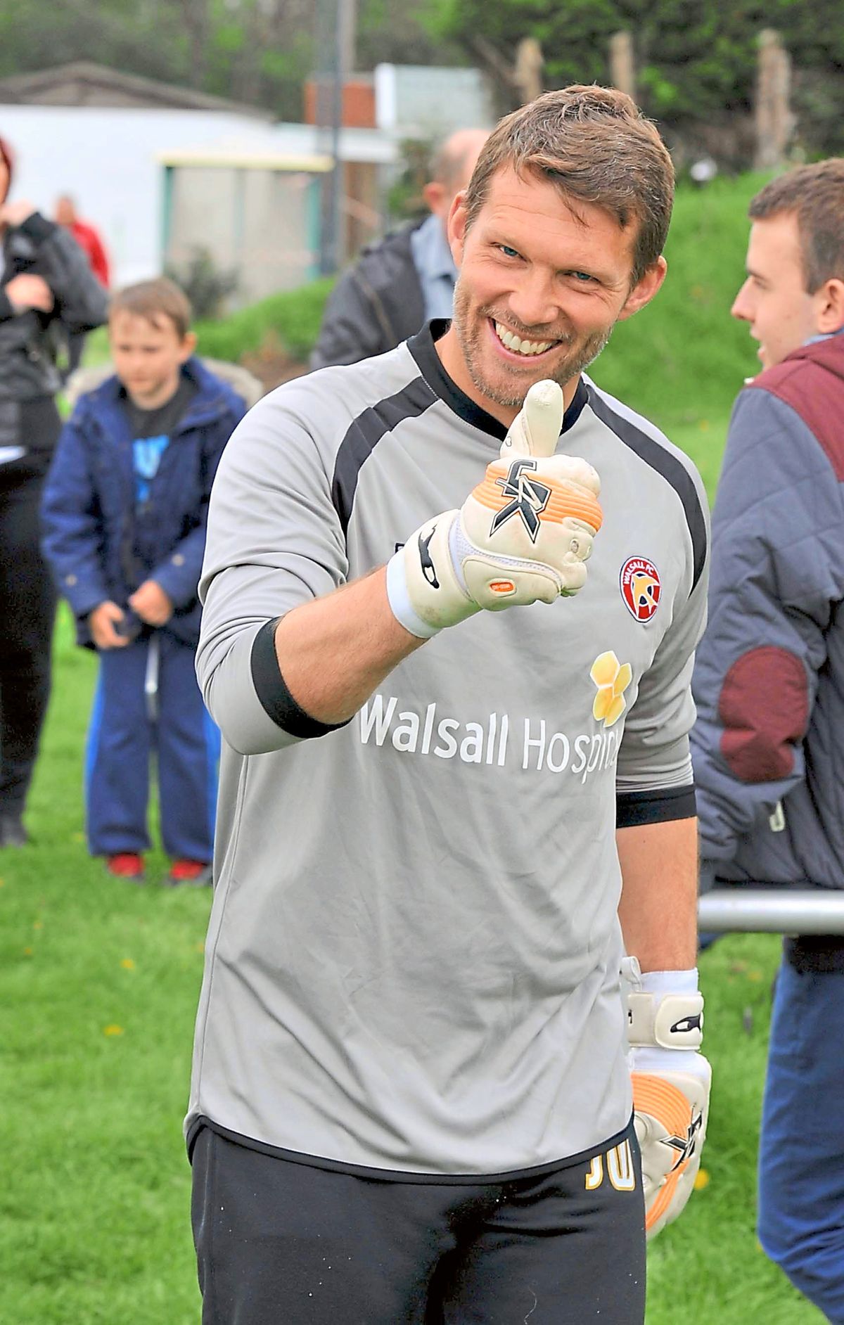 Former Walsall goalkeeper Jimmy Walker opens football school for free ...