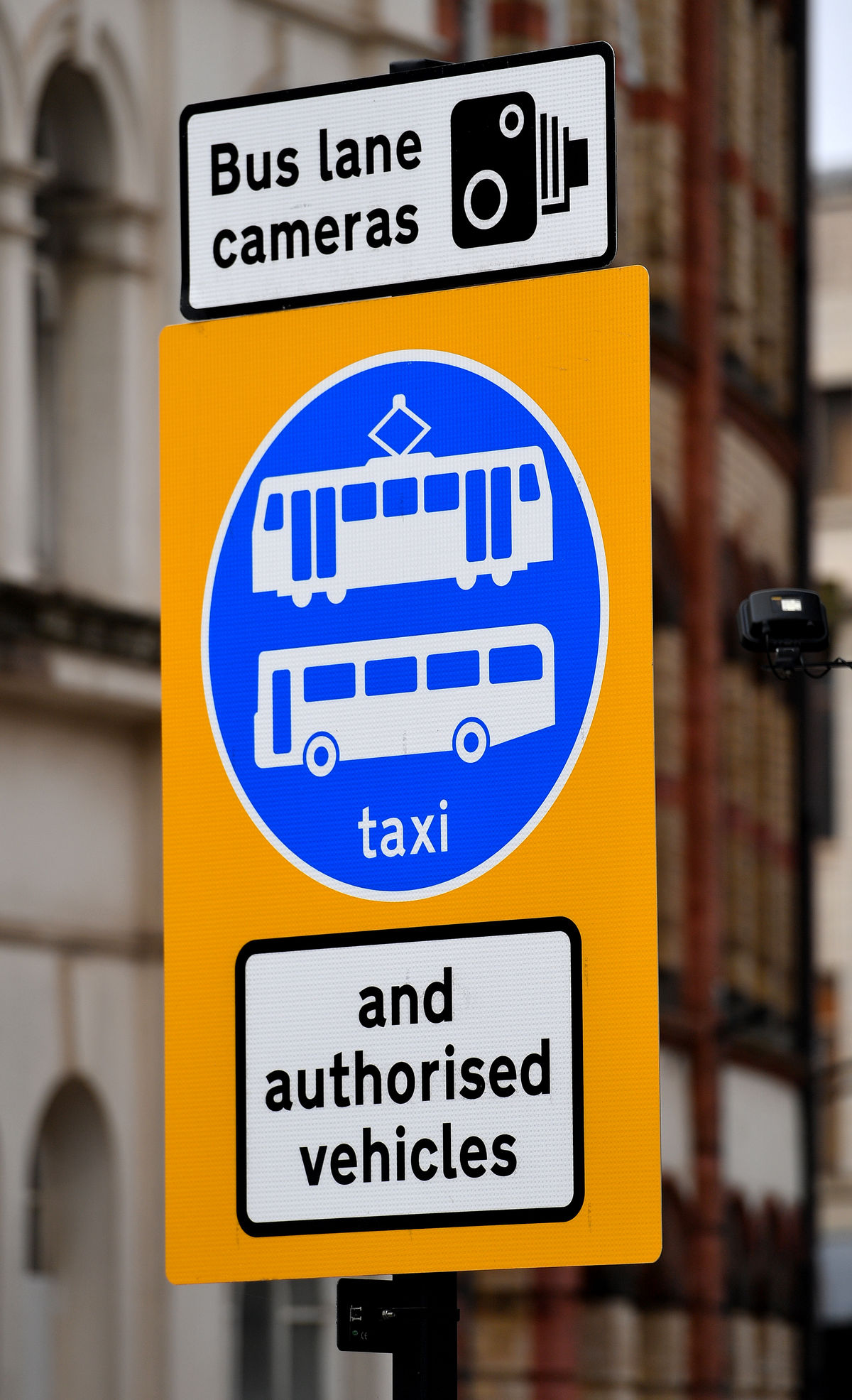 Public transport back up and running in Birmingham city centre after ...