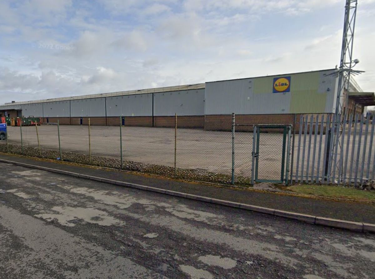 Lidl set to close warehouse in Walsall that's 'no longer fit for ...