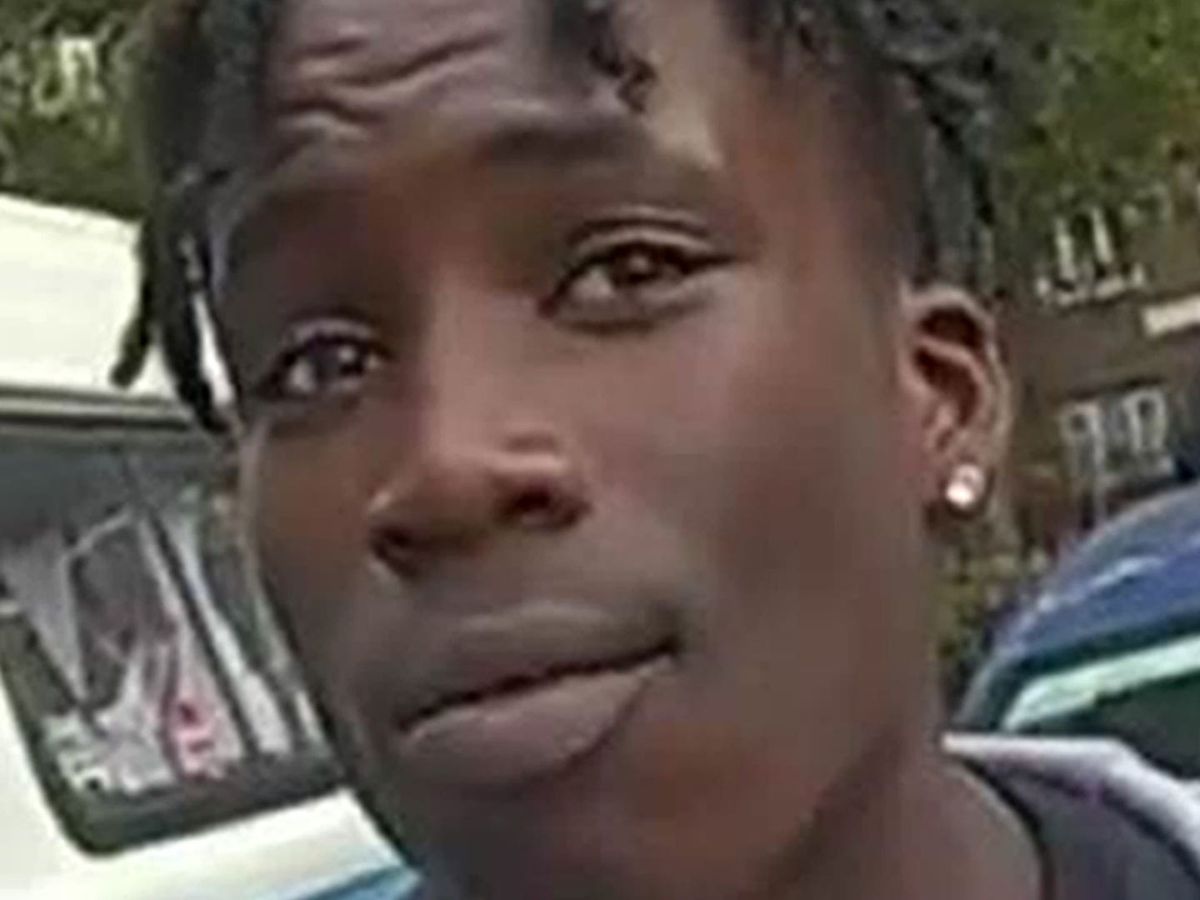 Teenager sentenced to life for murder of 15-year-old Deshaun James ...