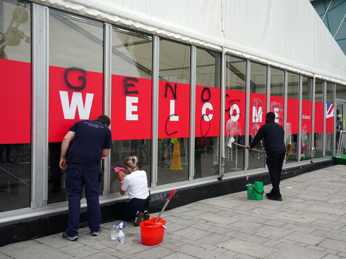 Activists attempt ‘genocide’ spray paint protest at Labour conference ...
