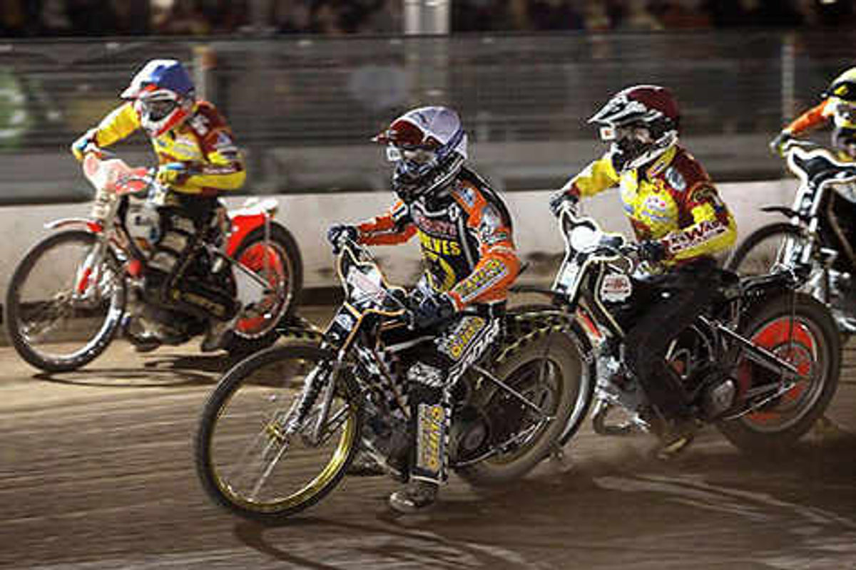 Wolves speedway stay at the bottom | Express & Star