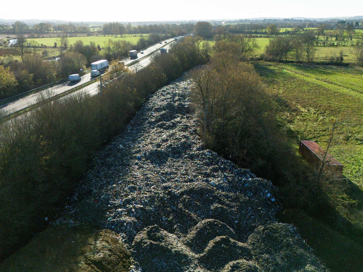 Man arrested by team investigating huge illegal waste tip in Kidlington ...
