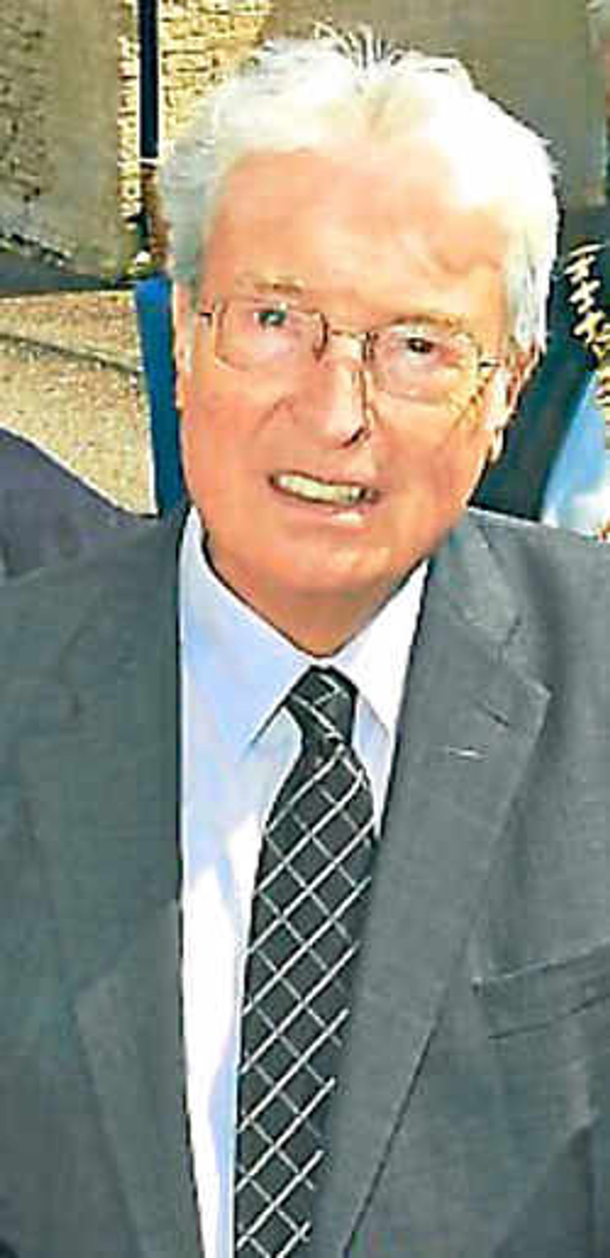 Tributes as former MP Lord Peter Archer dies at 85 | Express & Star