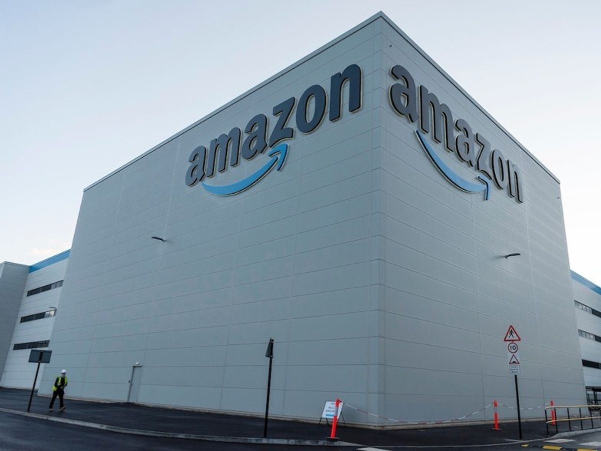 New report reveals Amazon’s £5 billion investment in West Midlands ...