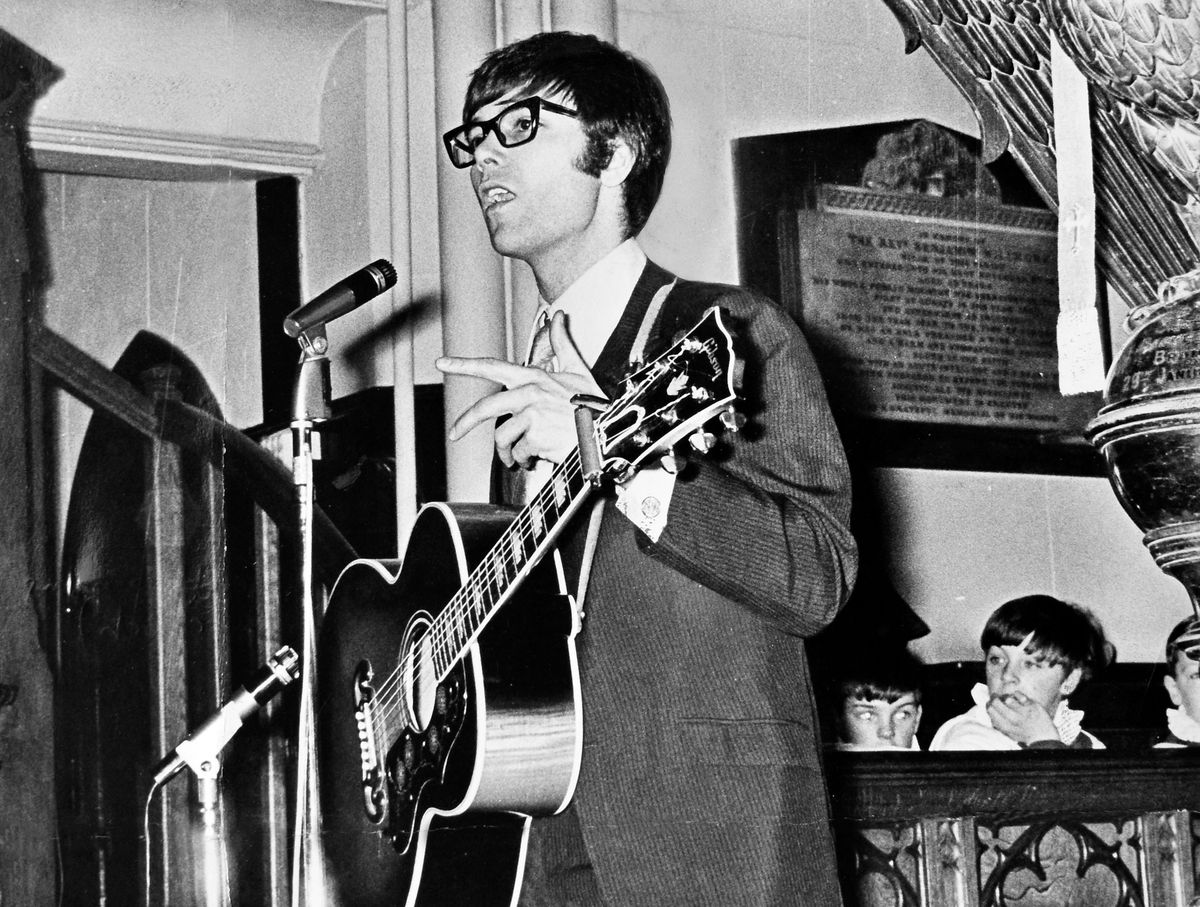 The amazing day 60s superstar Cliff Richard took to the pulpit to ...