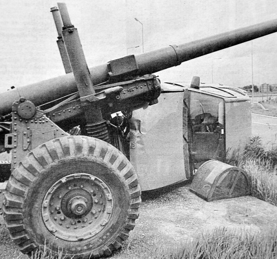 Flashback to 1985: Iconic roundabouts are town landmarks | Shropshire Star