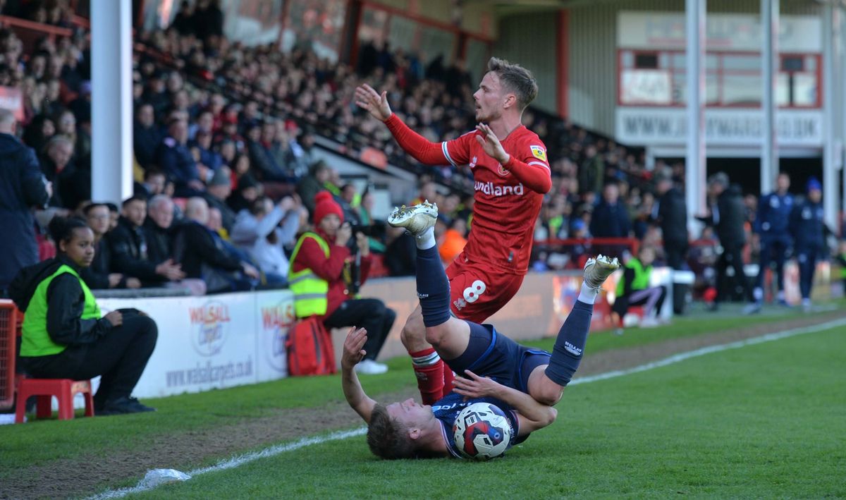 Former Walsall midfielder Liam Kinsella linked with moves to rivals ...