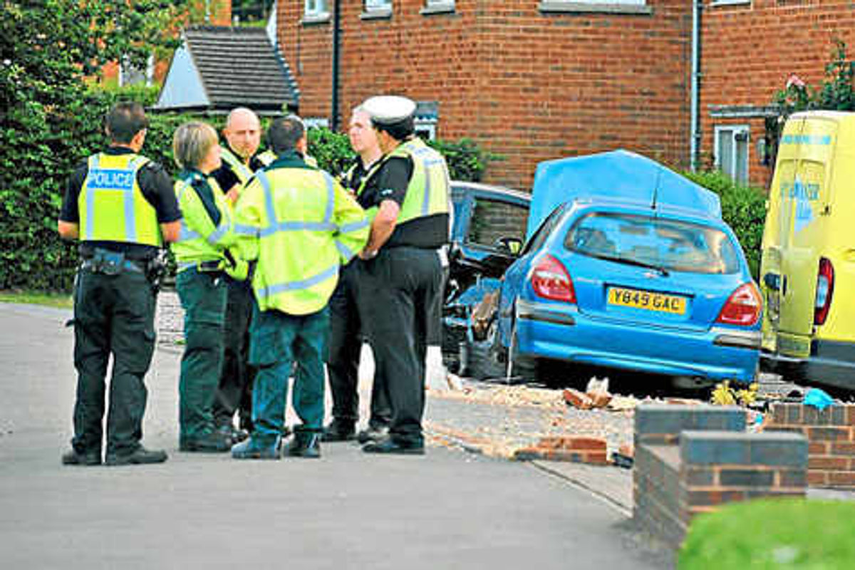 Girl, 11, hit by car at fatal Wolverhampton crash spot | Express & Star