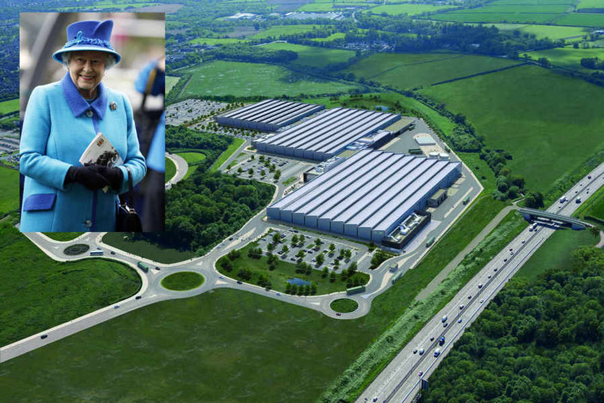 Queen to open £500m JLR plant near Wolverhampton | Express & Star