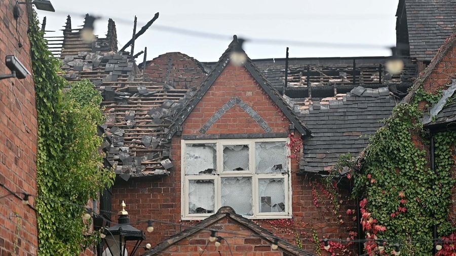 Major fire at disused Shrewsbury pub the Oxon Priory was 'potentially ...