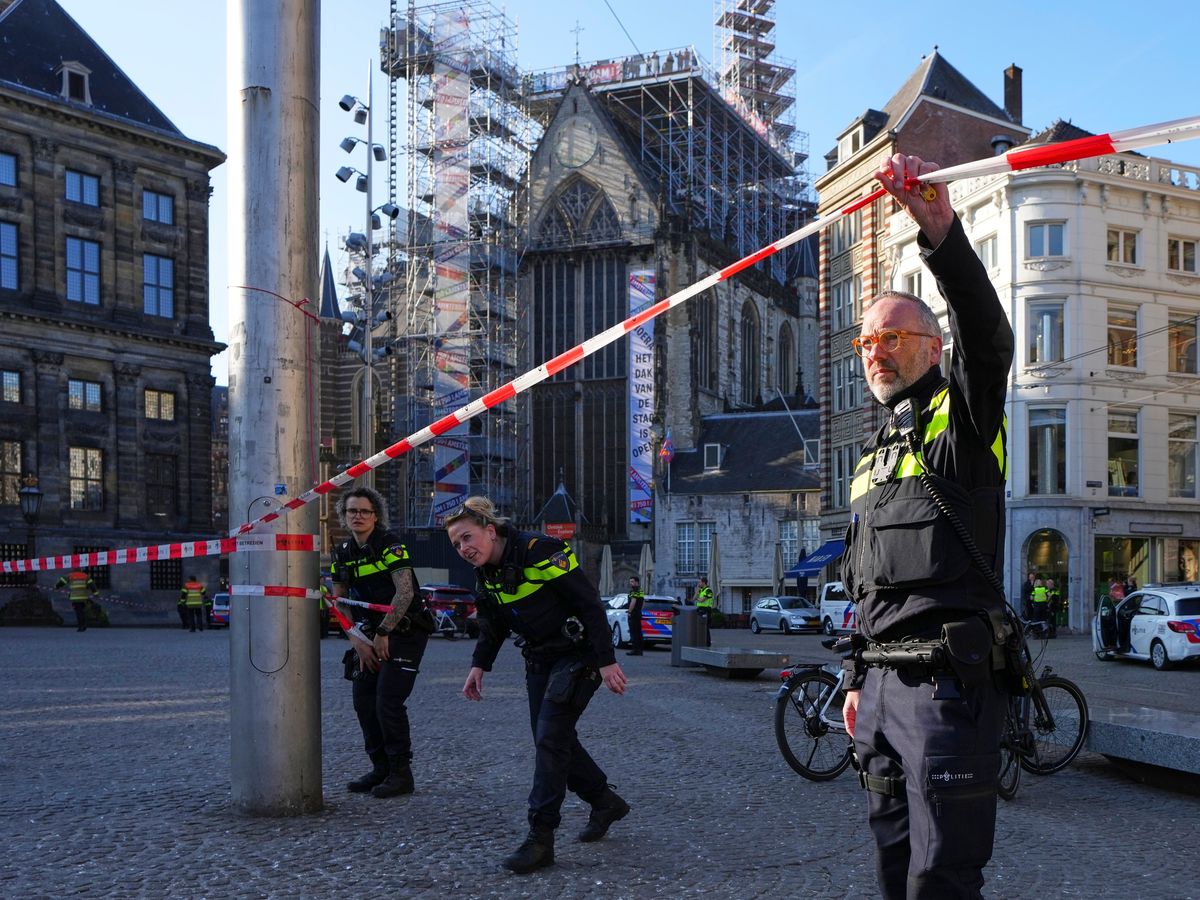 Suspected arrested after five people wounded in Amsterdam stabbing ...