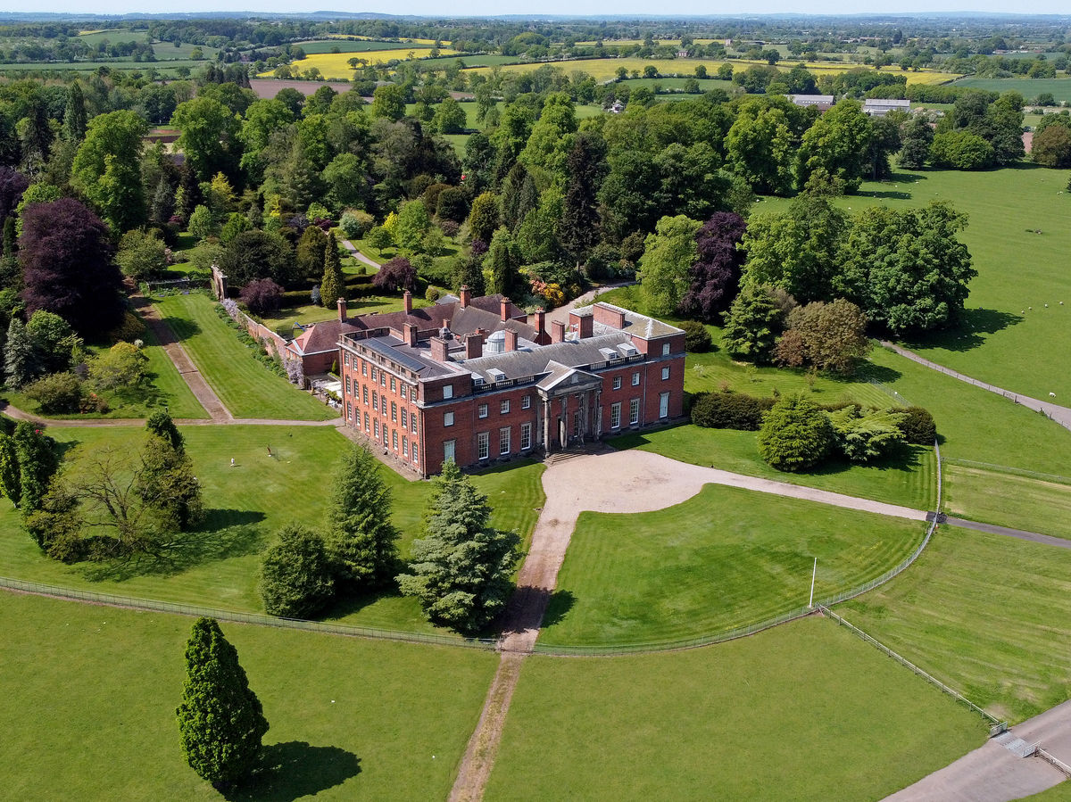 Chillington Hall solar farm vital for UK's 'green future', say Giffard ...