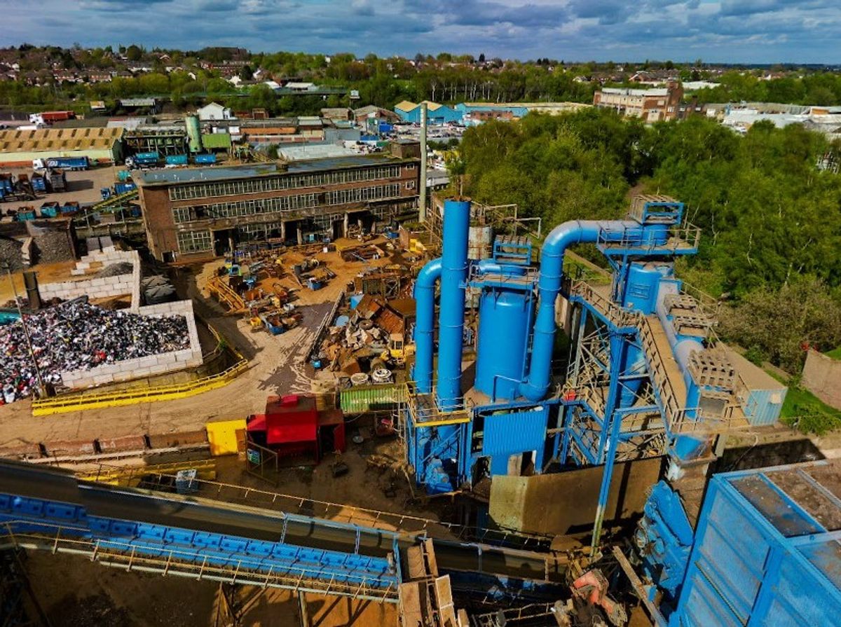 Fire crews tackle blaze at scrap metal firm in Smethwick | Express & Star