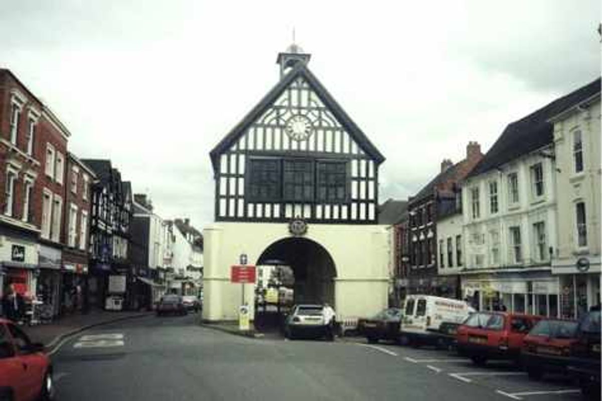 Classic tractors ready to hit Bridgnorth | Shropshire Star