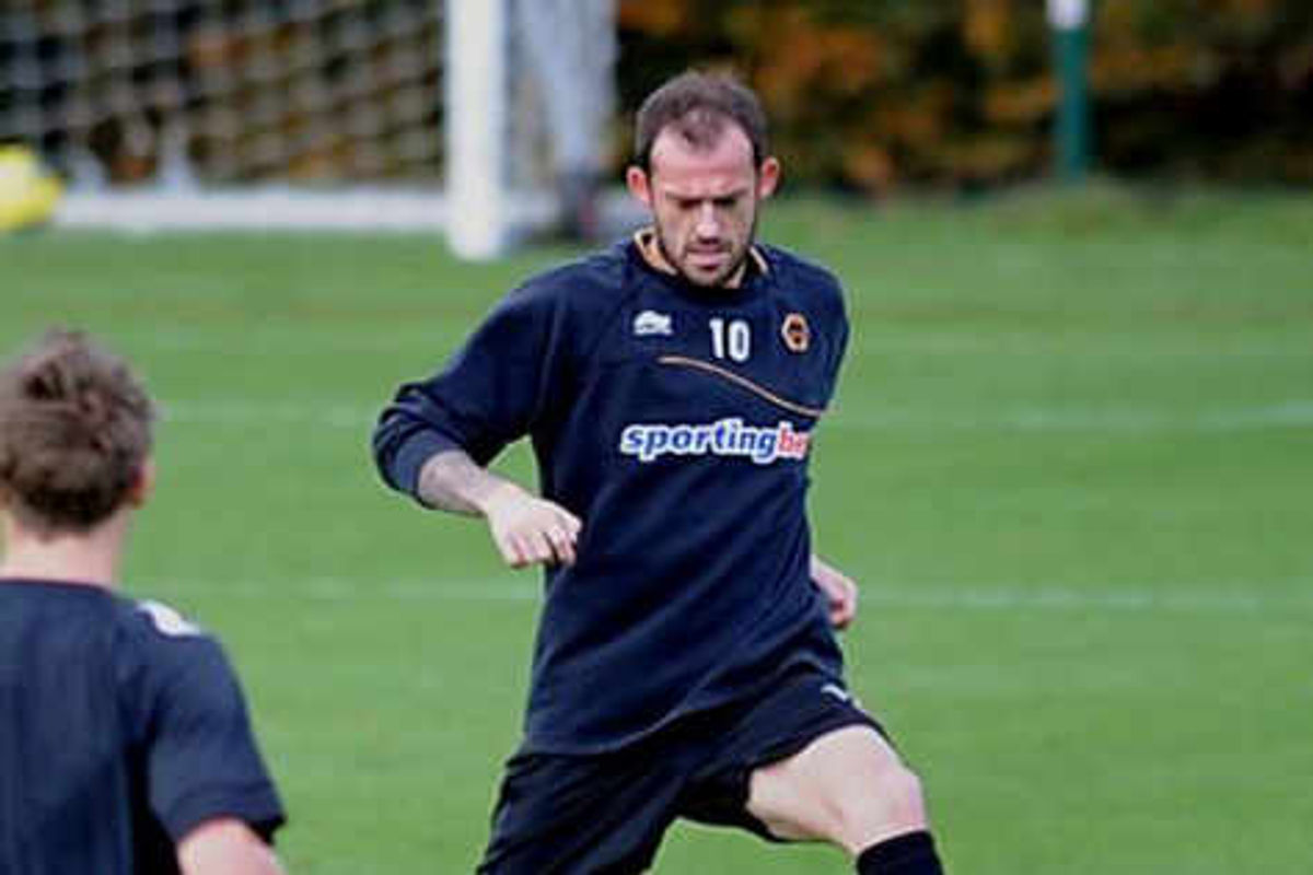 Steven Fletcher hands Wolves a boost ahead of Wigan match | Shropshire Star