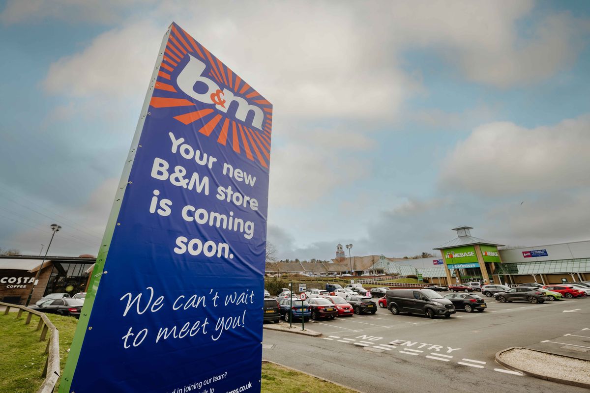 New B&M store to open at Telford retail park this weekend - here's all ...