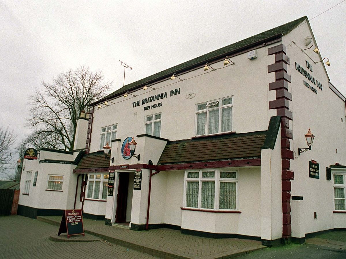 Rowley Regis pub to get 'extensive' refurb under new ownership | Express & Star