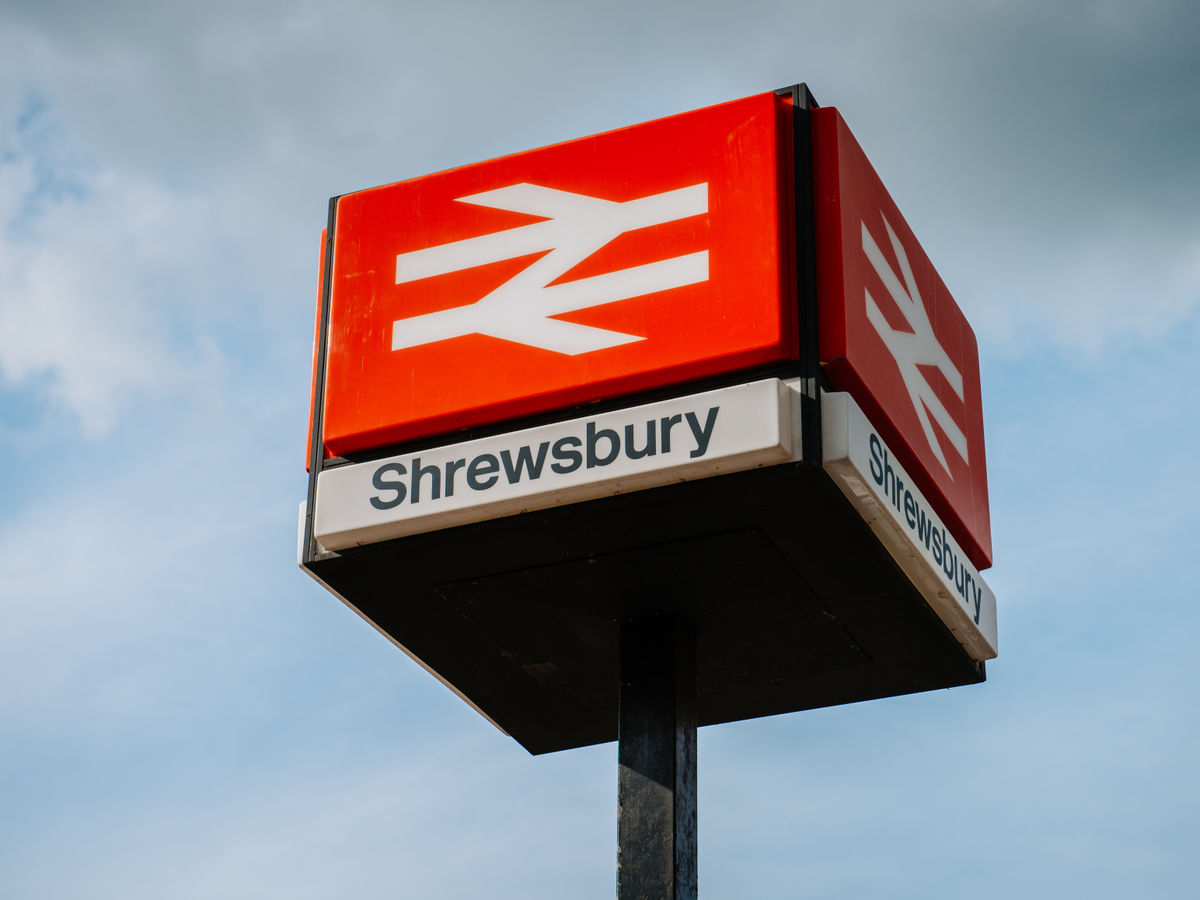 Train delays between Wolverhampton and Shrewsbury due to signalling fault | Express & Star